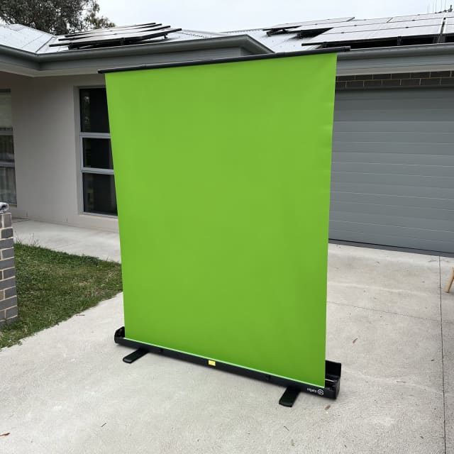 Elgato Retractable Green Screen | Computer Accessories | Gumtree ...