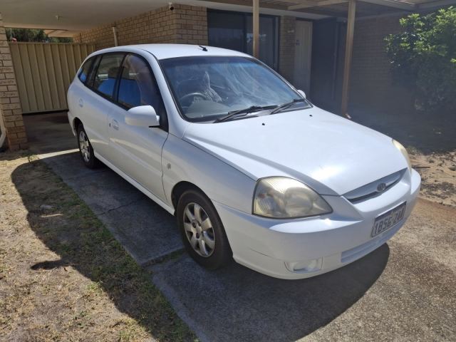 2004 KIA RIO 5 SP MANUAL 5D HATCHBACK | Cars, Vans & Utes | Gumtree ...