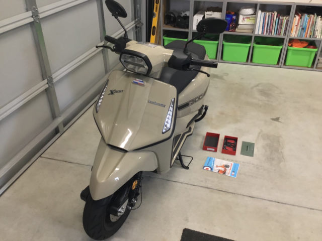 Lambretta X300 SR White Latte | Motorcycles | Gumtree Australia ...