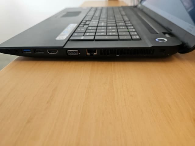 Toshiba laptop | Laptops | Gumtree Australia Liverpool Area - Prestons ...