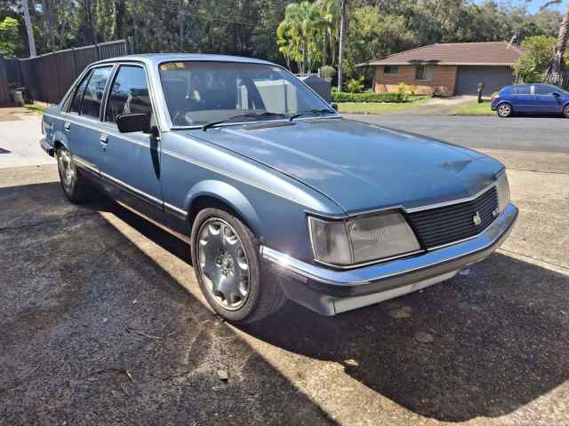 Vh sle commodore injected 5 litre with blower v8 Unfinished project ra ...