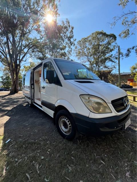 Camper Van - Ex Ambulance: Mercedes-Benz Sprinter Automatic | Cars ...