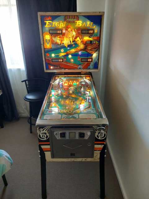 Pinball Machine, 8 ball classic design 1970s or 80s - Collectables in ...