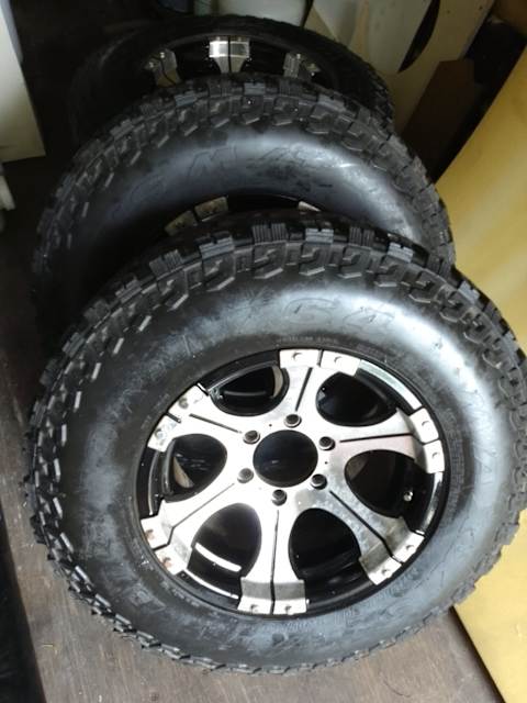 Hilux mag rims | Wheels, Tyres & Rims | Gumtree Australia Cassowary ...