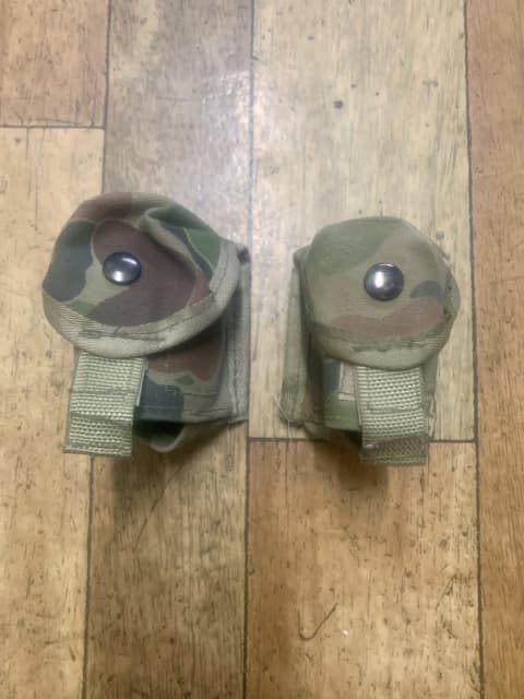 2 x Australian Army DPCU Auscam F-1 Pouches with PLCE Clips & Studs ...