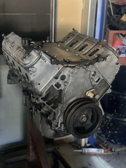 LS2 6.0L L98 Engine | Engine, Engine Parts & Transmission | Gumtree ...