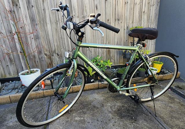 Mens Bicycle (Used - colour Green) - Men's Bicycles in Maribyrnong VIC ...