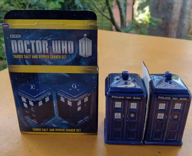 Dr Who Salt & Pepper Shaker - Collectables in Oyster Bay NSW | Gumtree ...