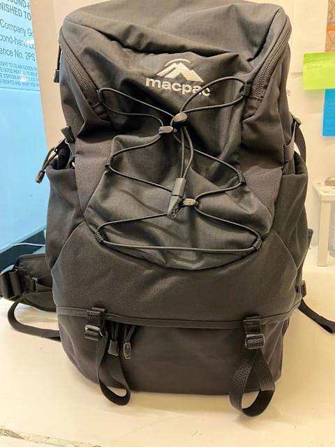 Macpac Voyager 35L Backpack - Camping & Hiking in Sydney City NSW | Gumtree Australia