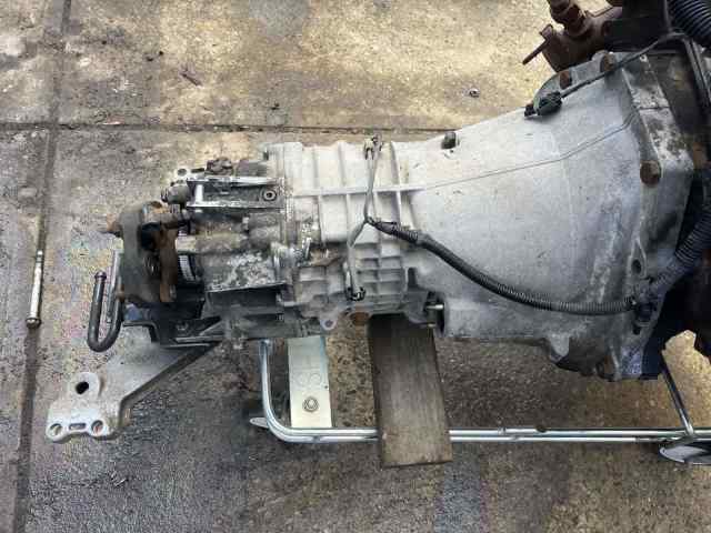 Commodore Getrag 5 speed manual gearbox VS Vt VU VX Vy | Auto Body ...