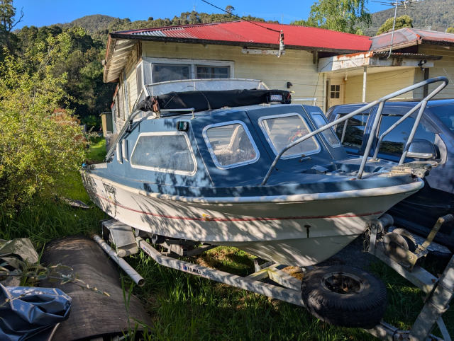 Mustang 1500 Half cab boat! need gone cause I have a new one ...