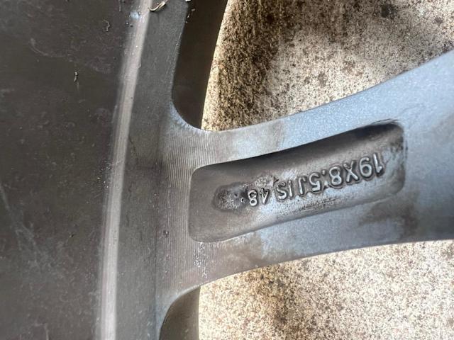 Commodore mags and tyres | Wheels, Tyres & Rims | Gumtree Australia ...