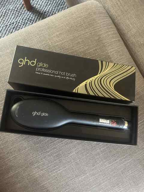 GHD Glide professional hot brush - Small Appliances in Watson ACT ...