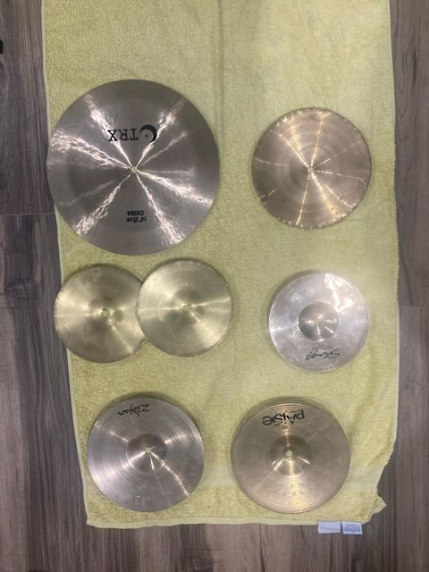 Cymbals. Splash cymbals, mini hihat, China cymbal. Zildjian A custom ...