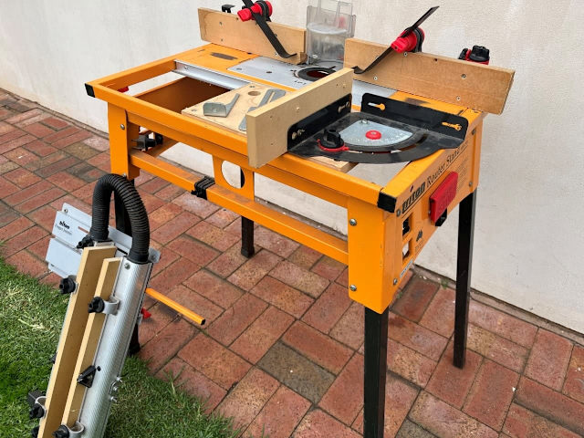 Triton Router Stand RSA300 with RTA300 Top - Other Tools & DIY in ...