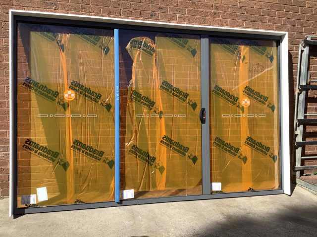 2100H X 3300W SLIDING DOOR BASALT SINGLE GLAZED - ad032407 (FCD ...