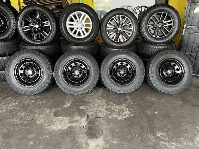 🚗 HOT DEAL! 4x New All-Terrain Tyres with D-Hole Rims + King Hub Cap ...