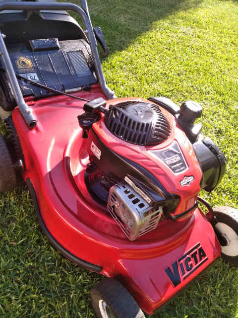 LAWNMOWER VICTA 500 E RAPID START 19 INCH CUT & CATCH 4 STROKE - Lawn ...