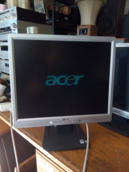 COMPUTER MONITOR ACER 17 INCH - Monitors in Sydney City NSW | Gumtree ...