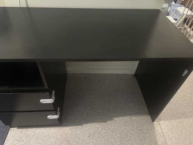 Computer desk for sale - Desks in Salisbury Plain SA | Gumtree Australia