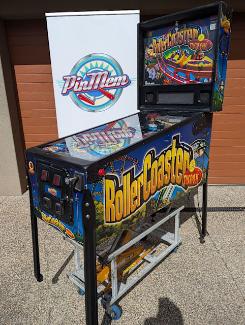 Rollercoaster Tycoon Pinball Machine by Stern in Original Condition. A ...