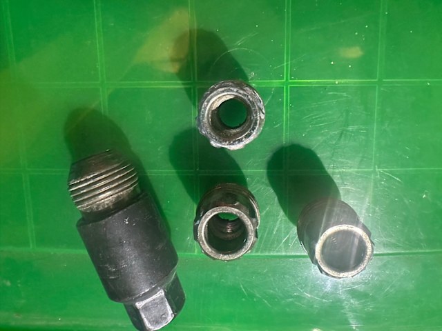 VS ss commodore locknuts / key nut | Auto Body parts | Gumtree ...