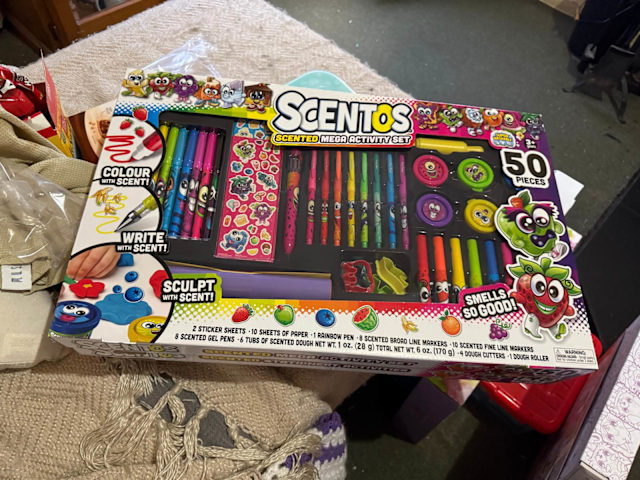 SCENTED MEGA ACTIVITY SET 50 PIECES - Art in Lithgow NSW | Gumtree ...