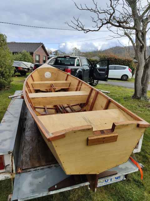 4.5M rowing dinghy with centre board case | Tinnies & Dinghies ...