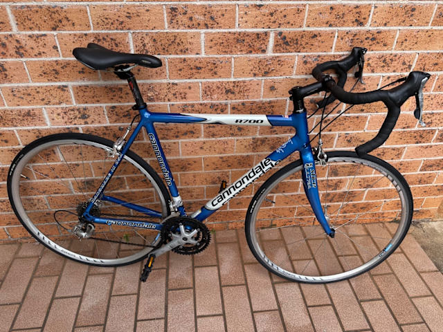 Cannondale R700 road bike - Men's Bicycles in Port Macquarie NSW ...