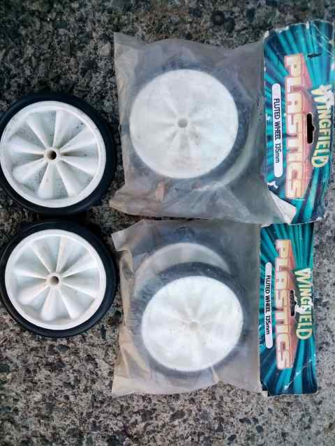 Australian Plastic Fluted 135mm Trolley Wheels x6 - Other Home & Garden ...