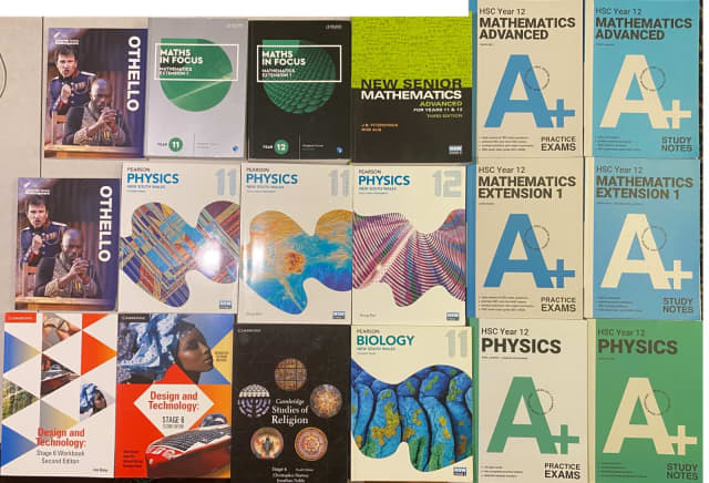 Textbooks year 11 and 12 NSW HSC Maths, Physics, D&T, SOR, biology ...