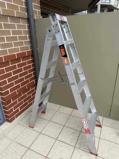 Rhino Duel Purpose Ladder 1.8m-3.3m - Ladders & Scaffolding in Long ...