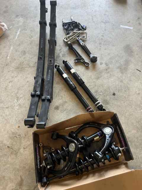 Stock 2022 N80 hilux dual cab. suspension, upper control arms. | Engine ...