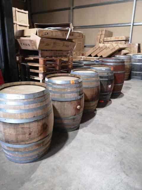 Empty 225L 300L and 500L wine barrels - Pots & Garden Beds in Wingfield ...