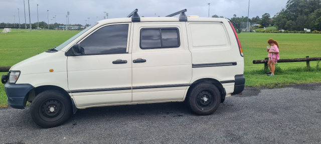 1997 TOYOTA TOWNACE SBV 5 SP MANUAL 4D BLIND VAN | Cars, Vans & Utes ...