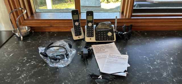 Cordless phone x Telstra 2 hand sets & Acc - Home Phones in Sutton ...