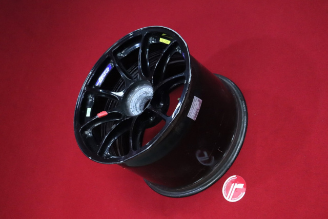 NISMO GT-R SuperGT centrelock wheel JDM Nissan GTR Volk Rays Skyline ...