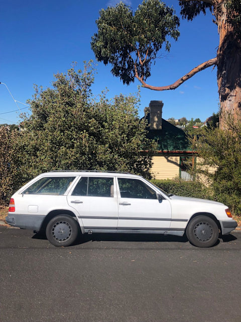 1988 MERCEDES-BENZ 230 W124 4 SP AUTOMATIC 4D WAGON, 7 seats | Cars ...