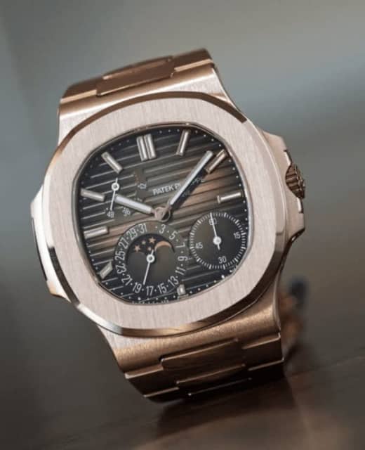 Patek Philippe Nautilus 5712/1R-001 Moonphase in 18K Rose Gold ...