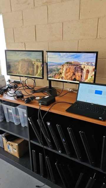 Dual Monitor Setup With Dell Type C Docking Station Monitors Gumtree Australia Brisbane