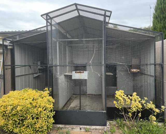 XL Aviary 3 bay with fans, water system, rear walkway | Pet Products ...