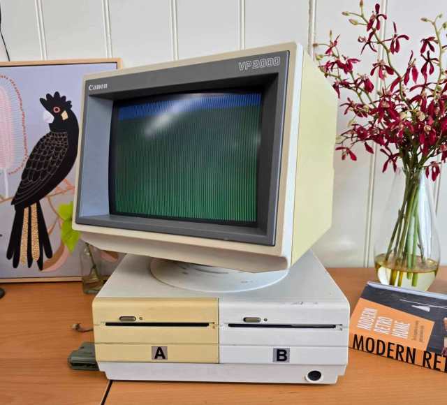 CANON VP2000 Word Processor PC Desktop Computer/Monitor -GOSFORD ...
