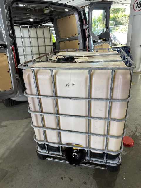 Fs — Water storage tank/plastic pod/crated tank | Fish | Gumtree ...