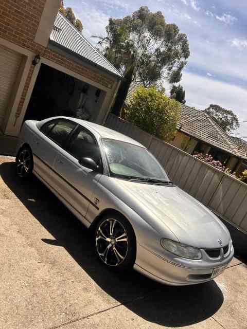 2000 Holden VT Commodore Series 2 | Cars, Vans & Utes | Gumtree ...