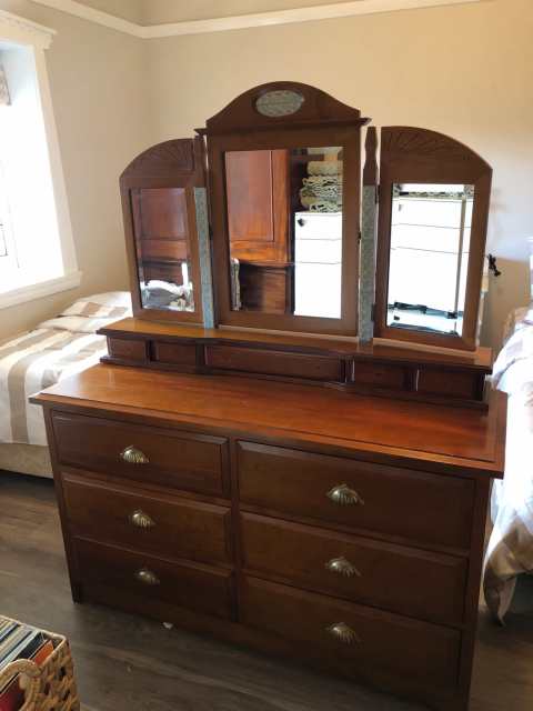Vintage Solid Timber Dressing Table With Mirror - Dressers & Drawers in ...
