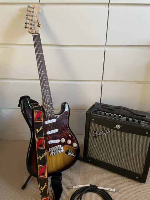 Fender Squire Electric Guitar Pack - Guitars & Amps in Chipping Norton ...