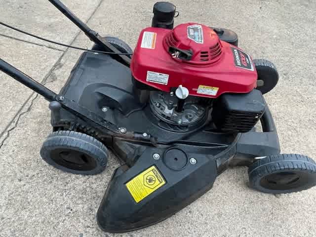 Victa Utility Lawn Mower - Lawn Mowers in Macquarie ACT | Gumtree Australia