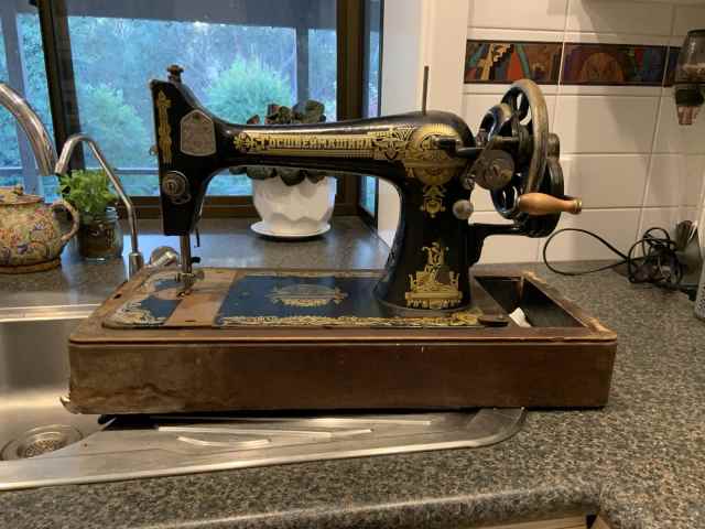 Antique Russian sewing machine c1924 | Antiques | Gumtree Australia ...