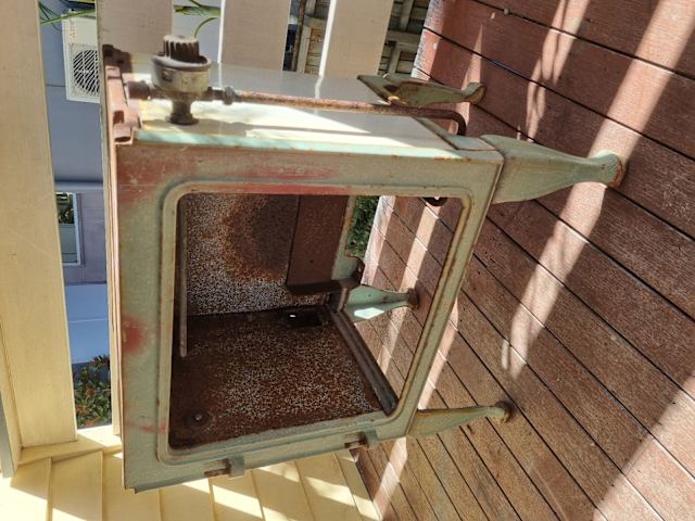 Metters early kooka gas stove body - Other Antiques, Art & Collectables ...