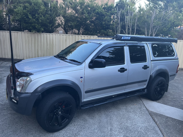 2004 HOLDEN RODEO LX 5 SP MANUAL CREW CAB P/UP | Cars, Vans & Utes ...